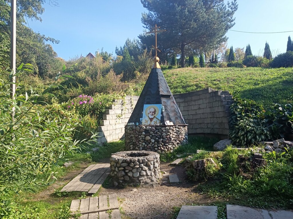 Şapel, haç anıtı Часовня Николая Чудотворца, Moskova ve Moskovskaya oblastı, foto