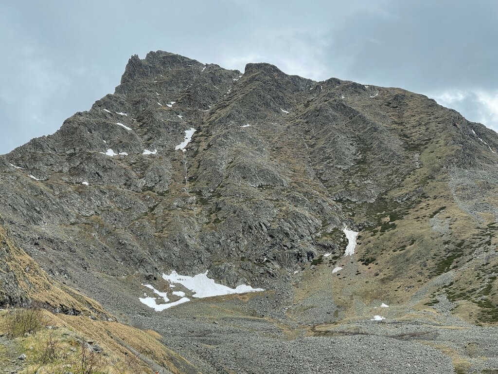 Dağ zirvesi Гора Кай-хох, Kuzey Osetya‑Alanya, foto