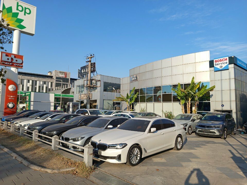 Otomobil satış galerileri Bb Raif Otomotiv, İzmir, foto