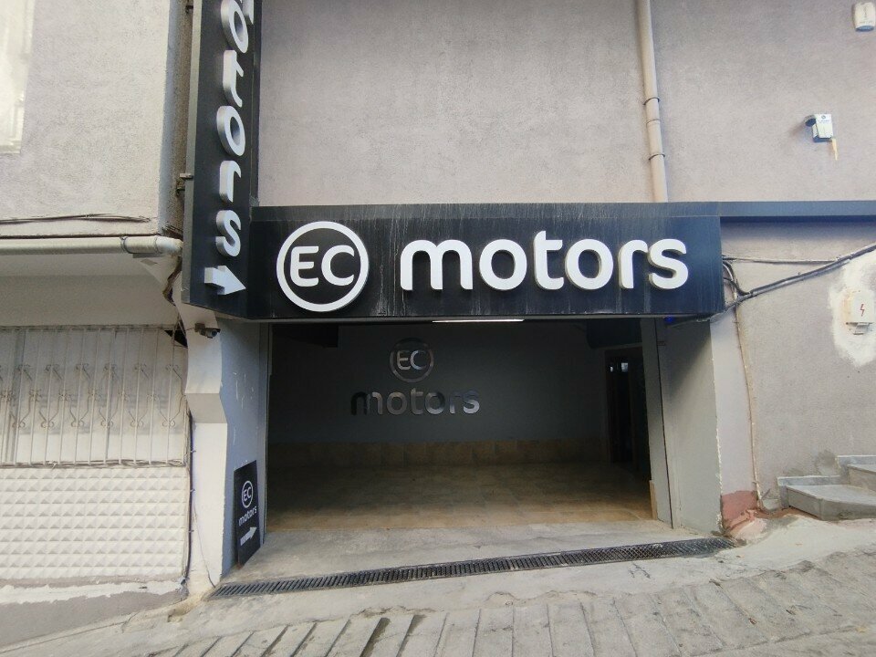 Otomobil satış galerileri Ec Motors, İstanbul, foto