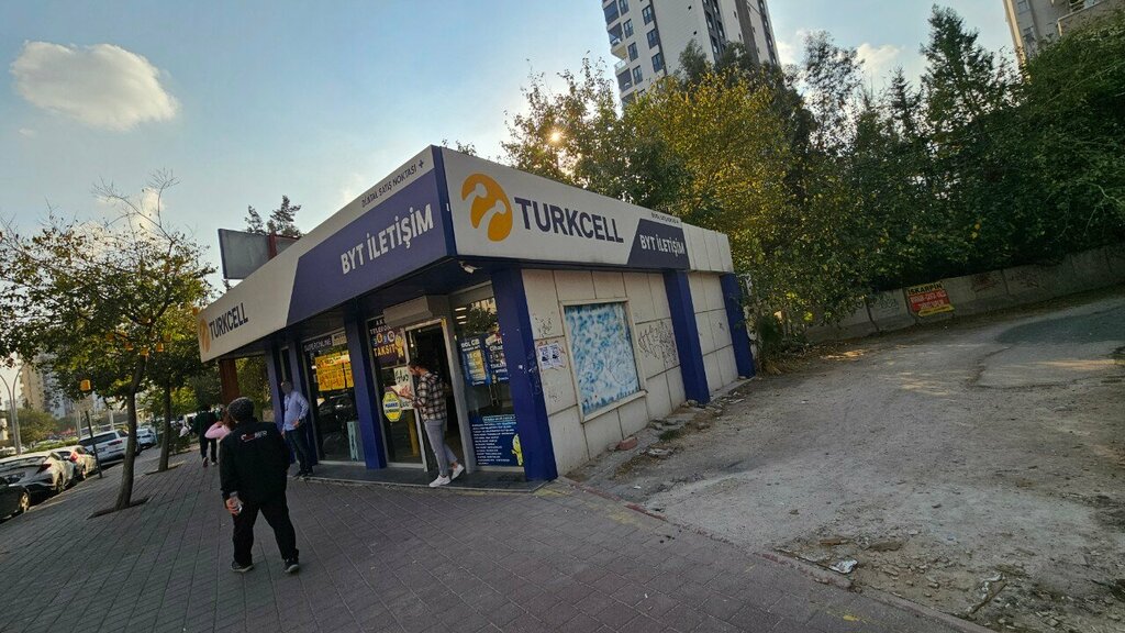 Cep telefonu ve aksesuarları satış mağazaları Turkcell - Byt İletişim, Adana, foto