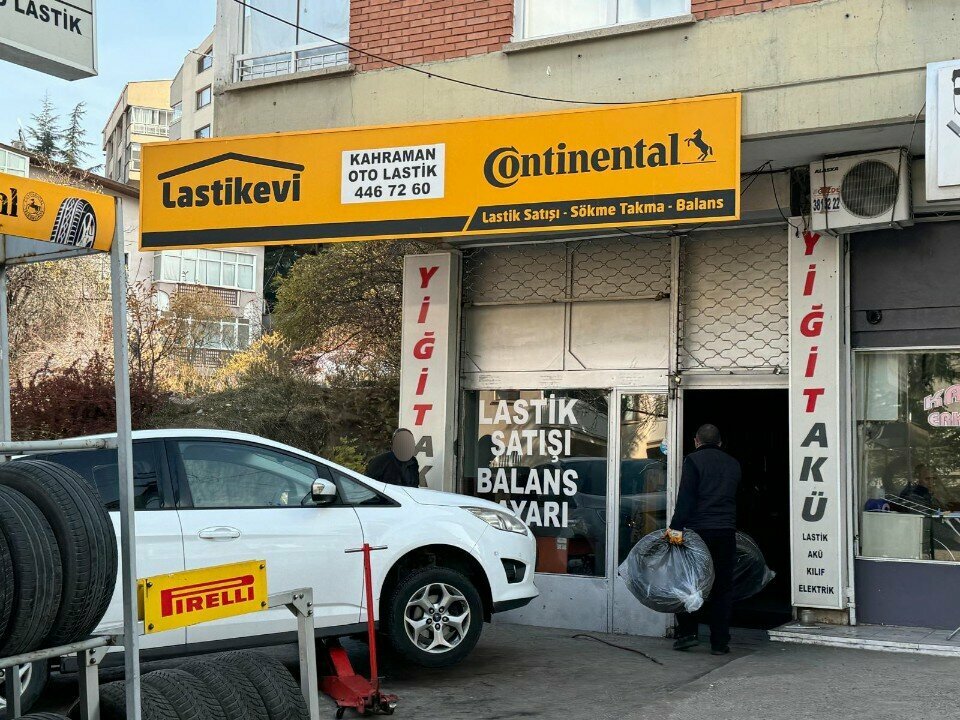 Berberler Kardeşler Erkek Kuaförü, Ankara, foto