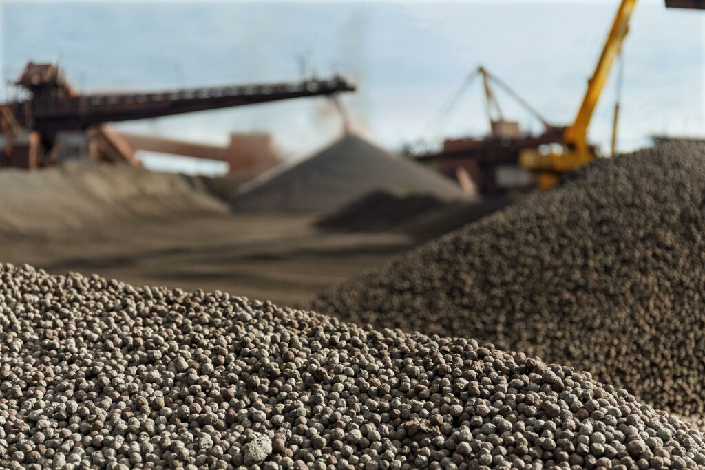 Madencilik işletmeleri Karelsky Okatysh, Karelya, foto