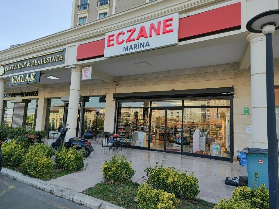 Eczaneler Eczane Marina, İstanbul, foto