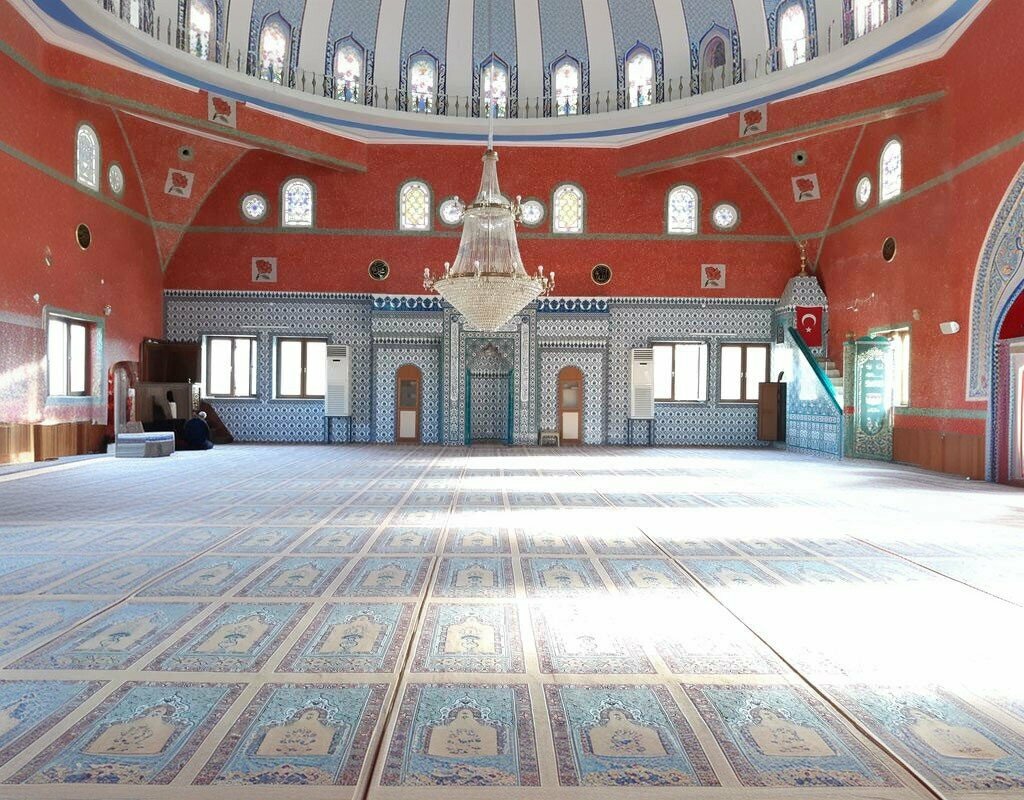 Cami Batıkent Cami, Isparta, foto