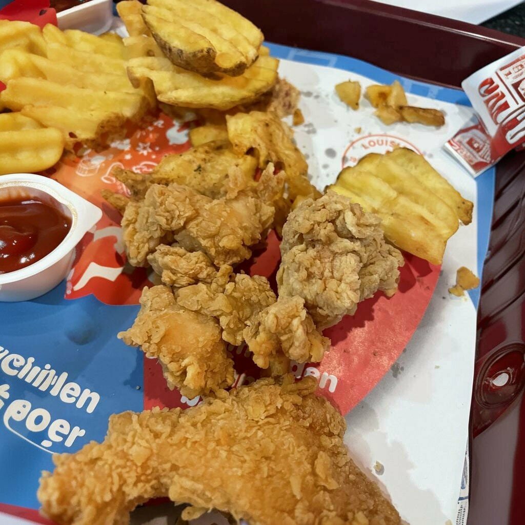 Fast food Popeyes, Manisa, foto