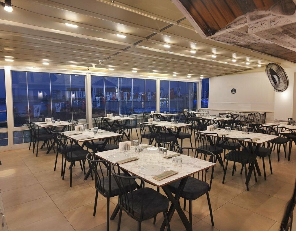 Restoran Rakım Sıfır, Karaburun, foto