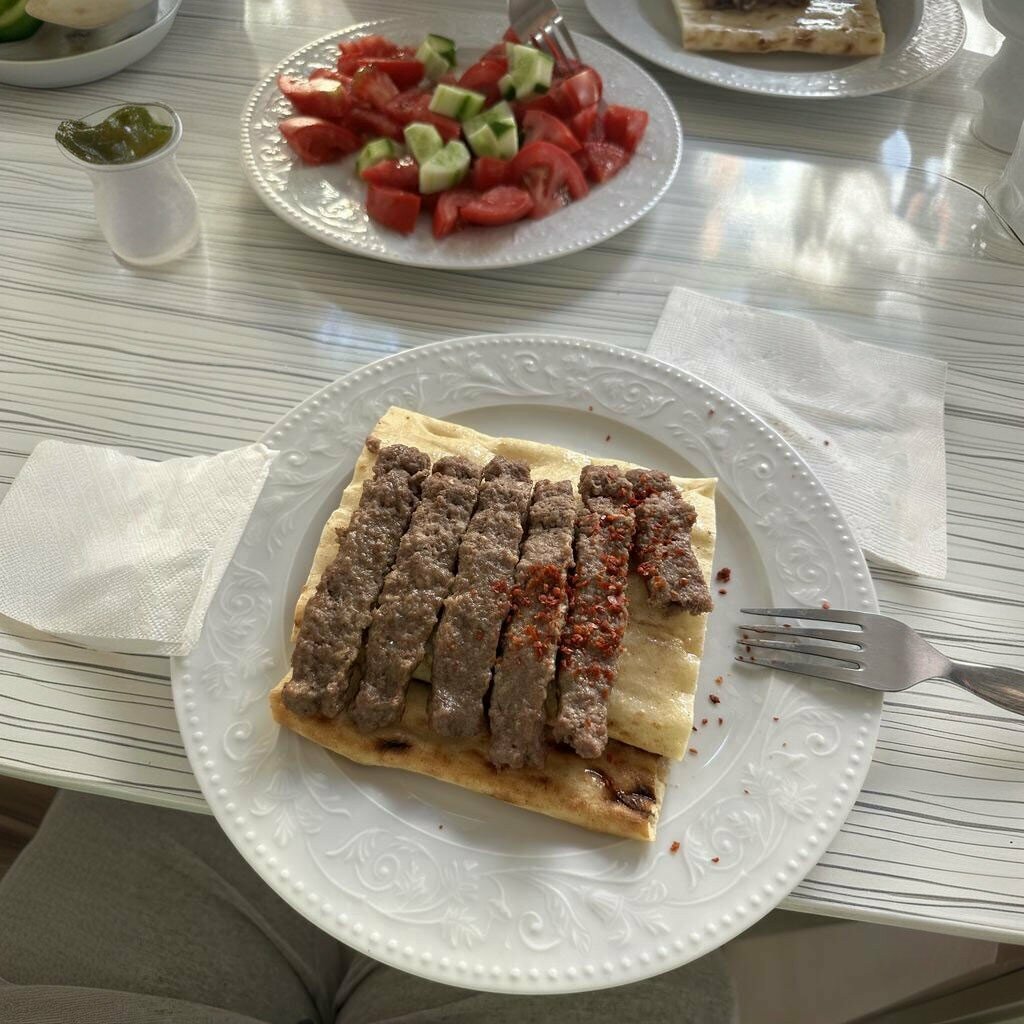 Kafe Gülistan Şiş Kebap Salonu, Burdur, foto