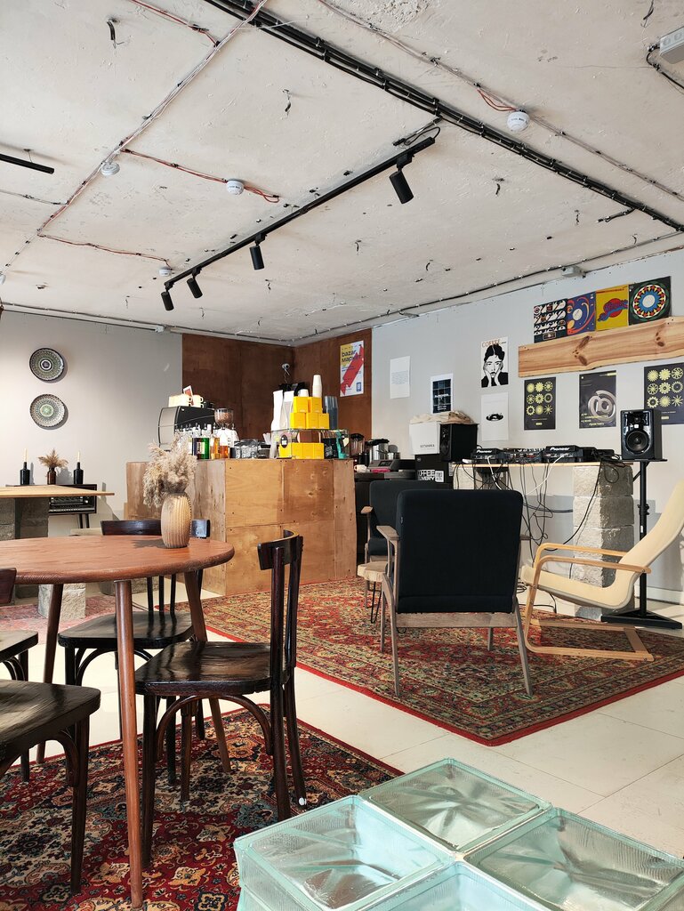 Kahve dükkanları Mental coffee dine, Almetyevsk (Elmet), foto