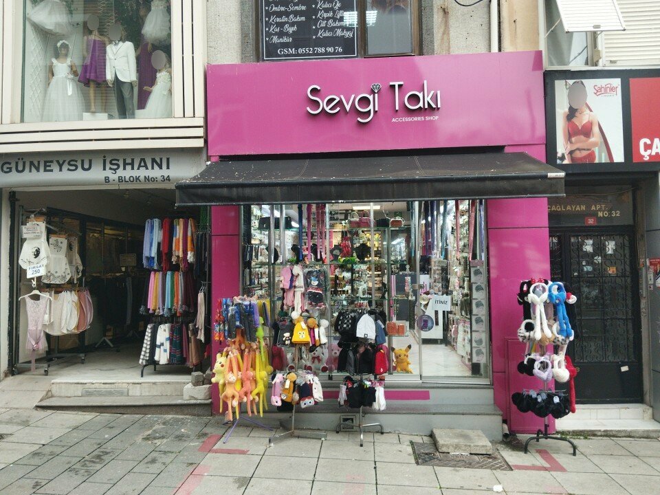 Bijuteriler Sevgi Takı, İstanbul, foto