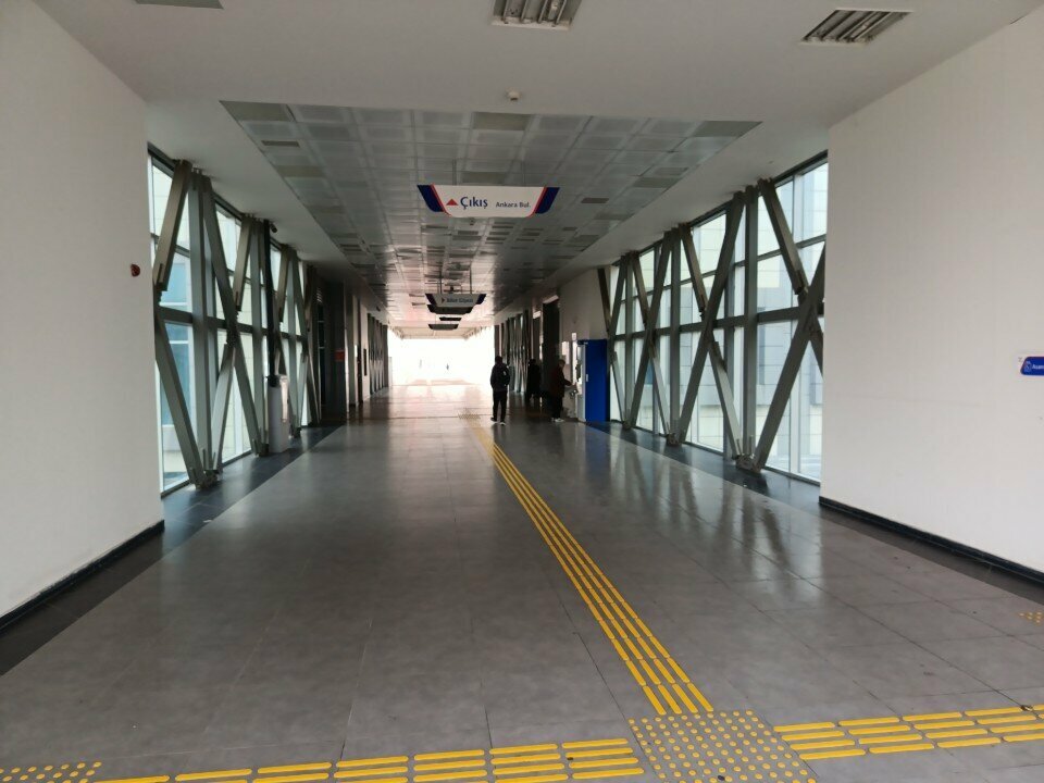 Tren istasyonu Türkiye Cumhuriyeti Devlet Demiryolları, Ankara, foto