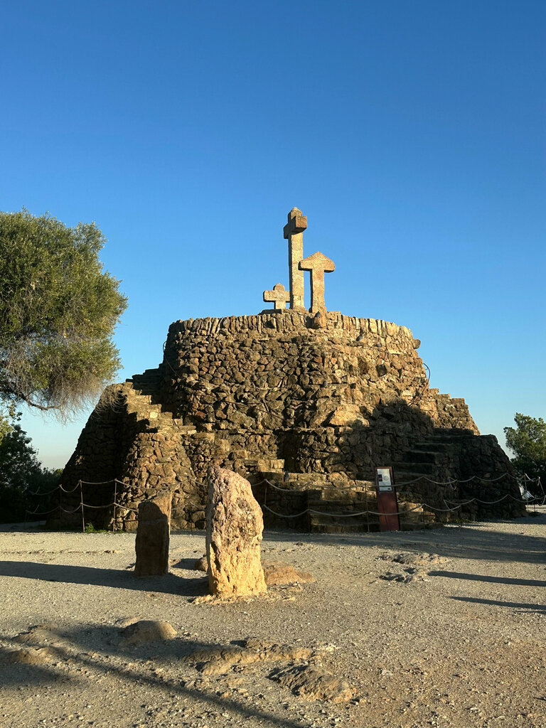 Turistik yerler Cerro de las Tres Cruces, Barselona, foto