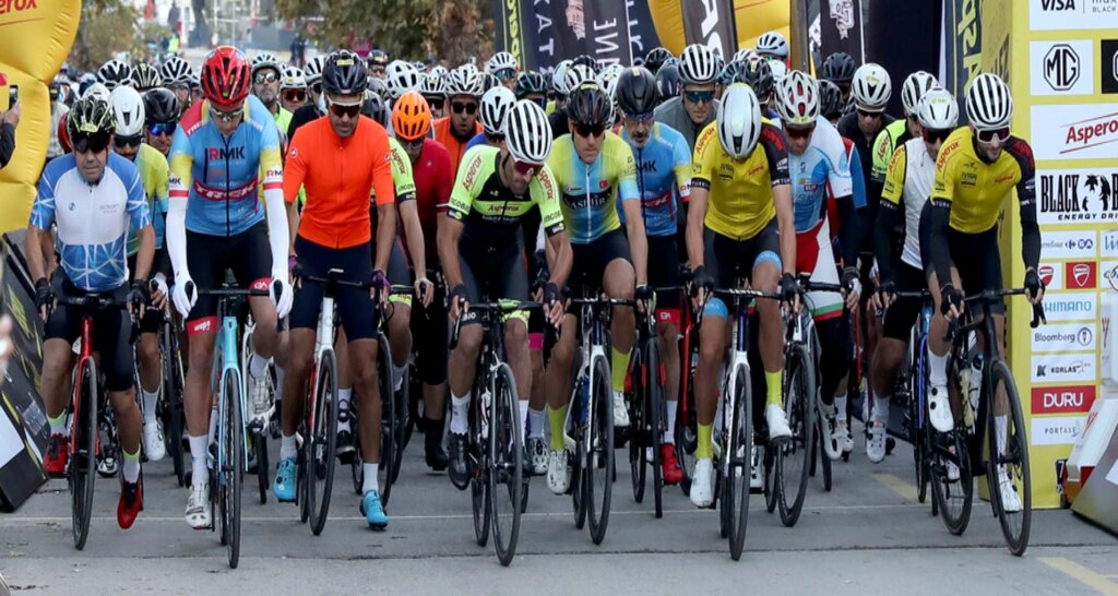 Spor kulüpleri Dolayoba Spor Kompleksi ve Antrenman Sahası, İstanbul, foto