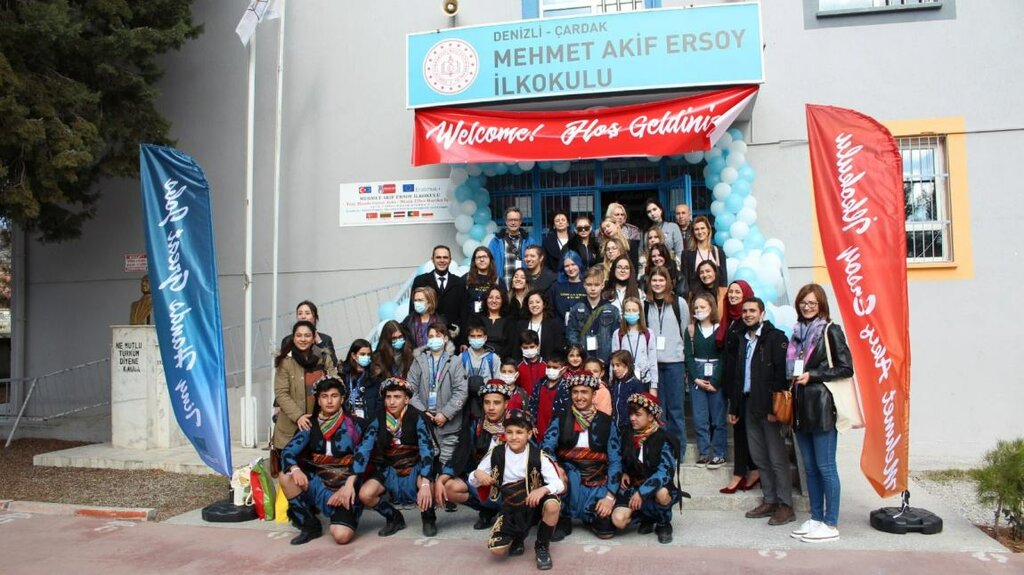 i̇lkokul Mehmet Akif Ersoy İlkokulu, Çardak, foto
