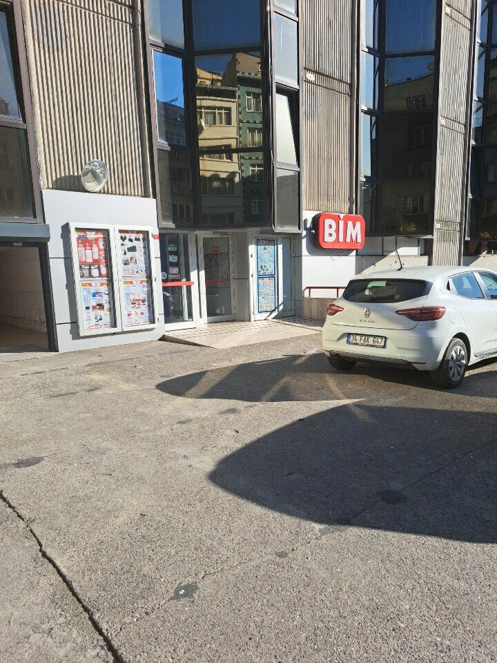 Süpermarket Bim, İstanbul, foto