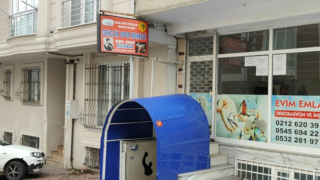 Spor kulüpleri Gençlik Spor Merkezi, İstanbul, foto