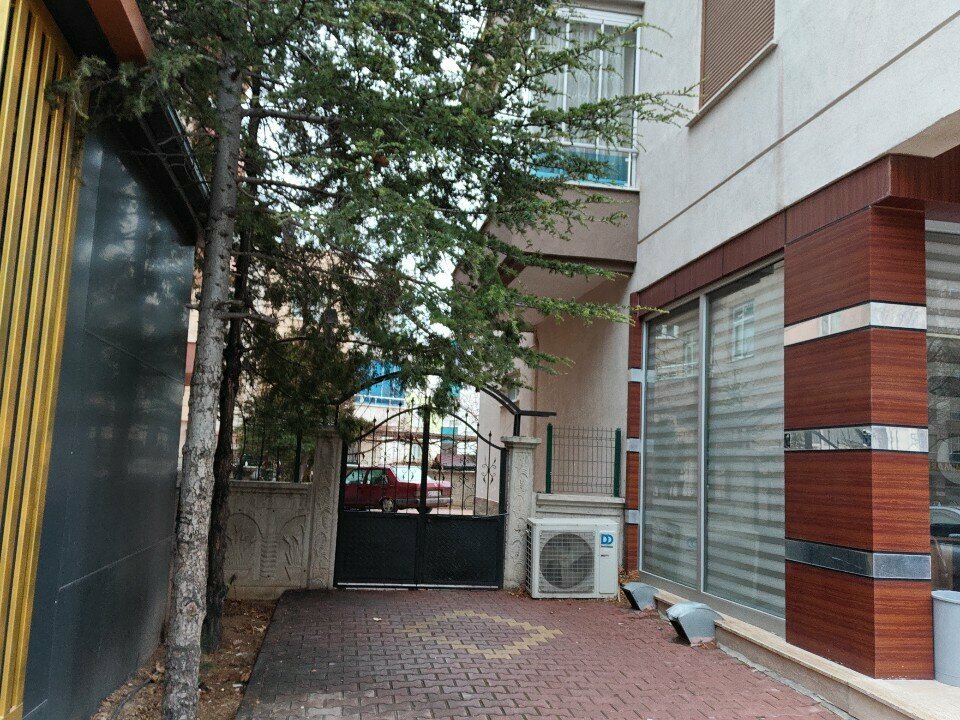 Apartman kompleksi Bgrş. Apartmanı, Konya, foto