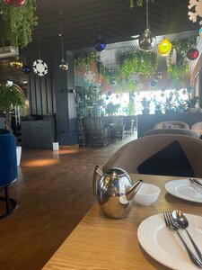 Pub № 1 (Aybek Street No:14A, Ferghana), restoran  Fergana'dan