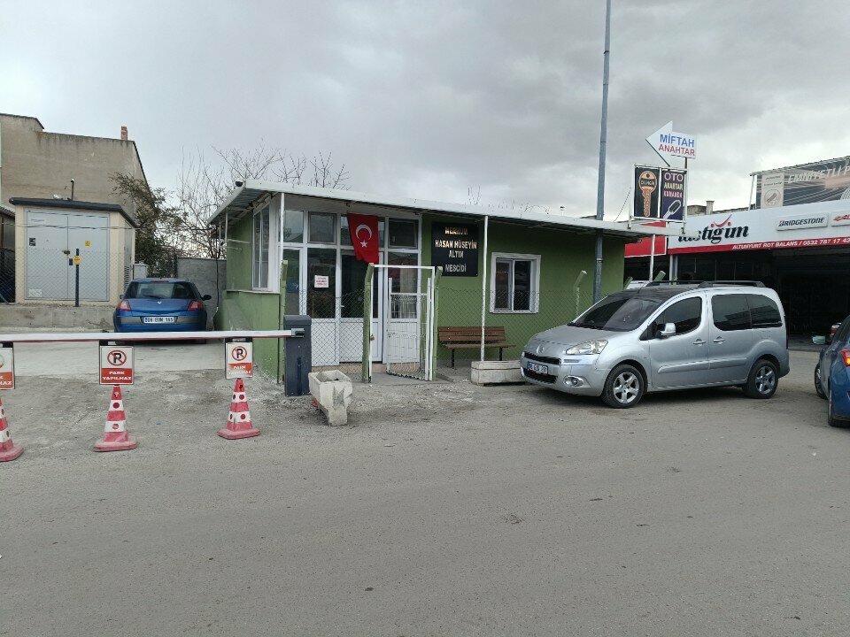 Cami Merhum Hasan Hüseyin Altın Mescidi, Ankara, foto