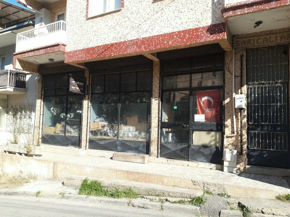Lamba ve avize mağazaları Aksu Aydınlatma, İzmir, foto