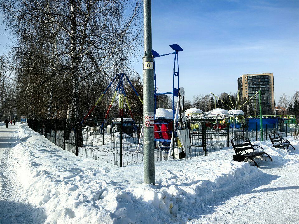Atraksiyon Орбита, Berdsk, foto