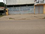 Taller de recalificacion de cilindros Alvarado (Santa Cruz de la Sierra, Distrito Municipal 10, Avenida San Martin de Porres, 6100), uzman hizmetleri  Santa‑Krus'tan