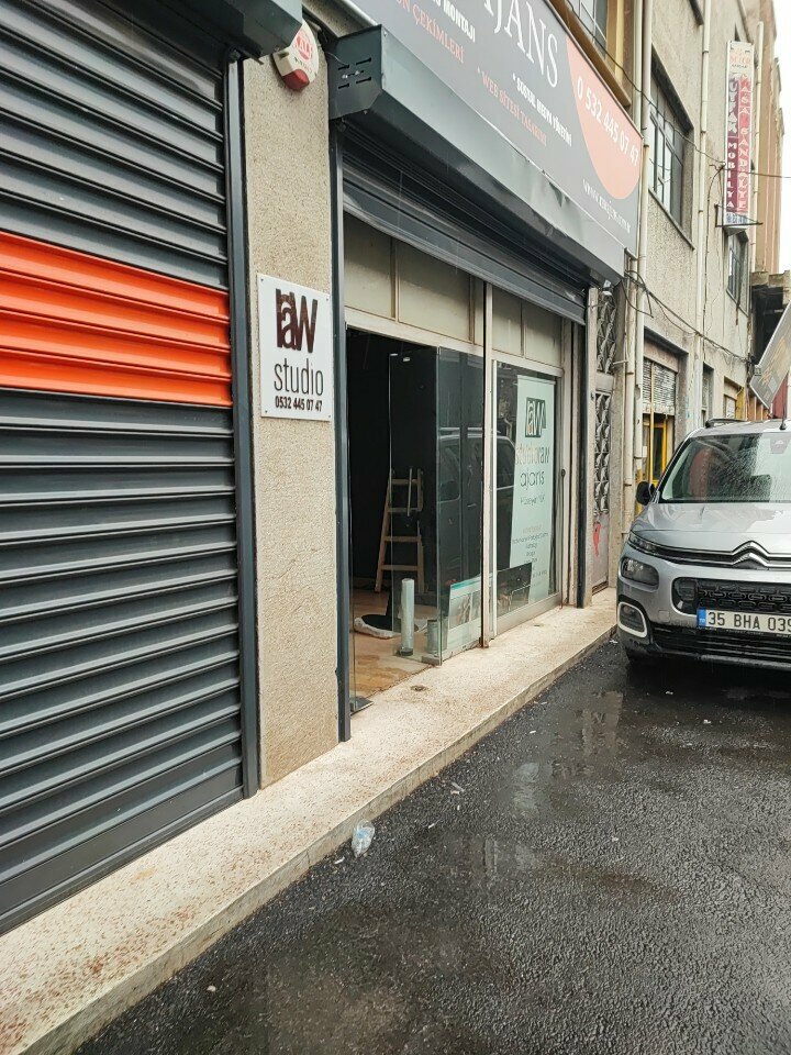 Profesyonel fotoğraf stüdyosu Stüdyo Raw Ajans, İzmir, foto