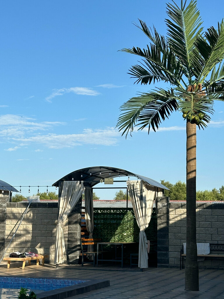 Yüzme havuzları Vavilon, Zhetysu ili, foto