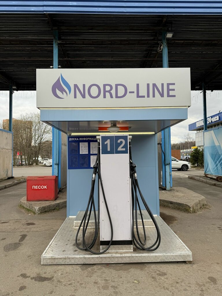 Benzin istasyonu Nord-Line, Saint‑Petersburg, foto