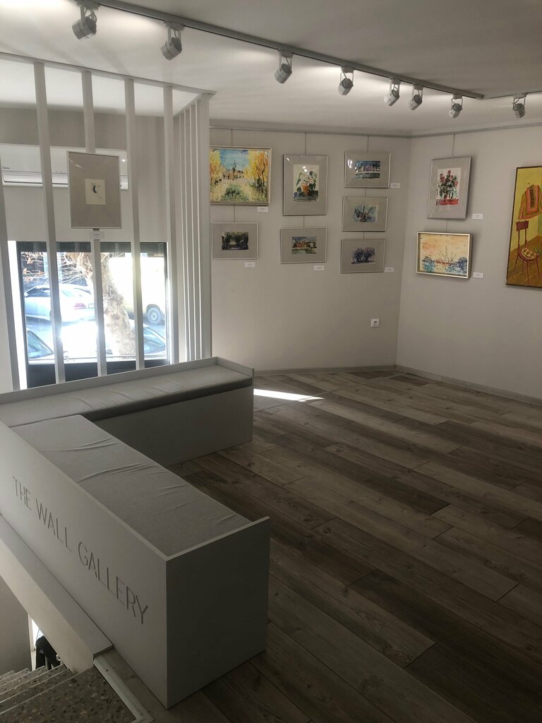 Sanat galerisi The Wall Gallery, Suhum, foto