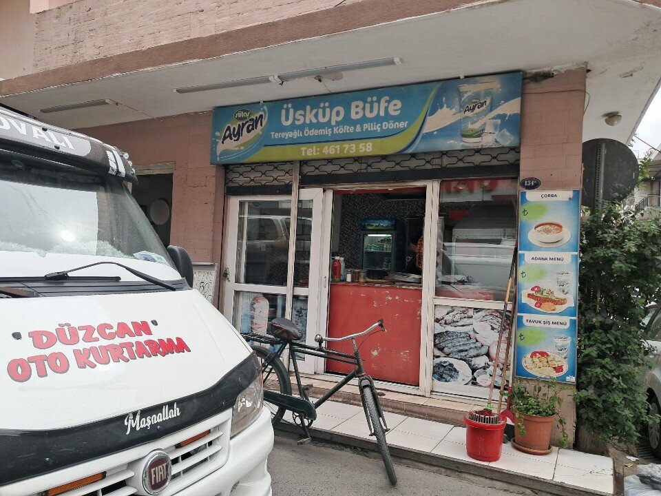 Fast food Üsküp Büfe, İzmir, foto