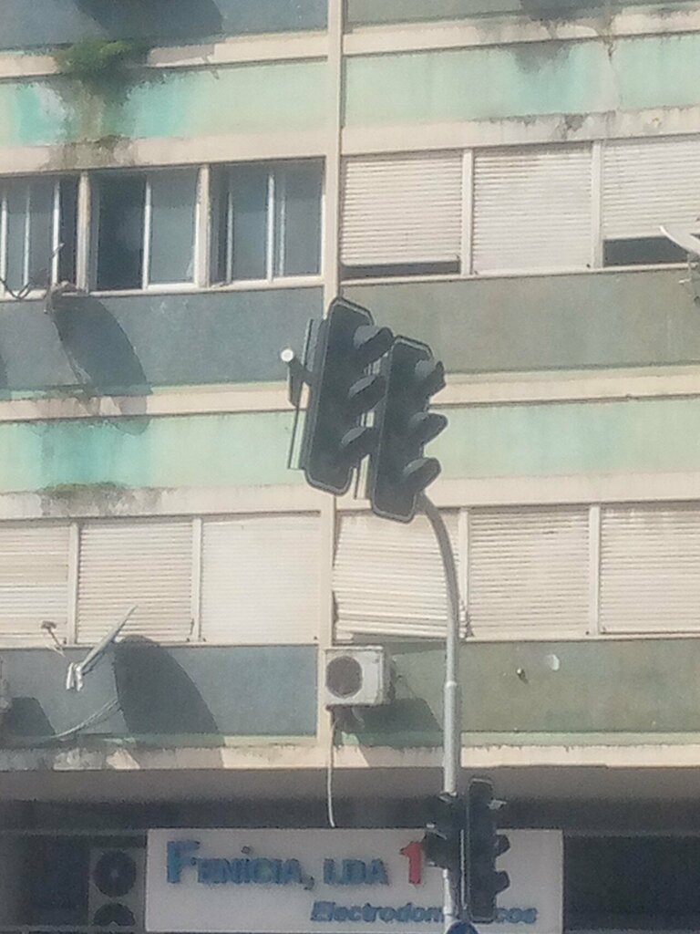 Elektronik eşya mağazaları Fenicia, Loanda, foto