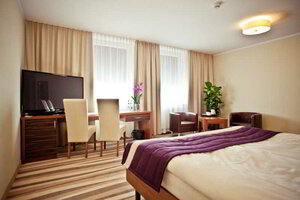 Hotel Mazovia (Masovian Voivodeship, Powiat Nowodworski, miasto Nowy Dwór Mazowiecki), otel  Nowy Dwor Mazowiecki'den