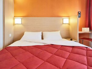 Premiere Classe Montpellier Ouest - Saint Jean de Védas (Occitanie, Hérault, Saint-Jean-de-Védas, Allée Jean Monnet), otel