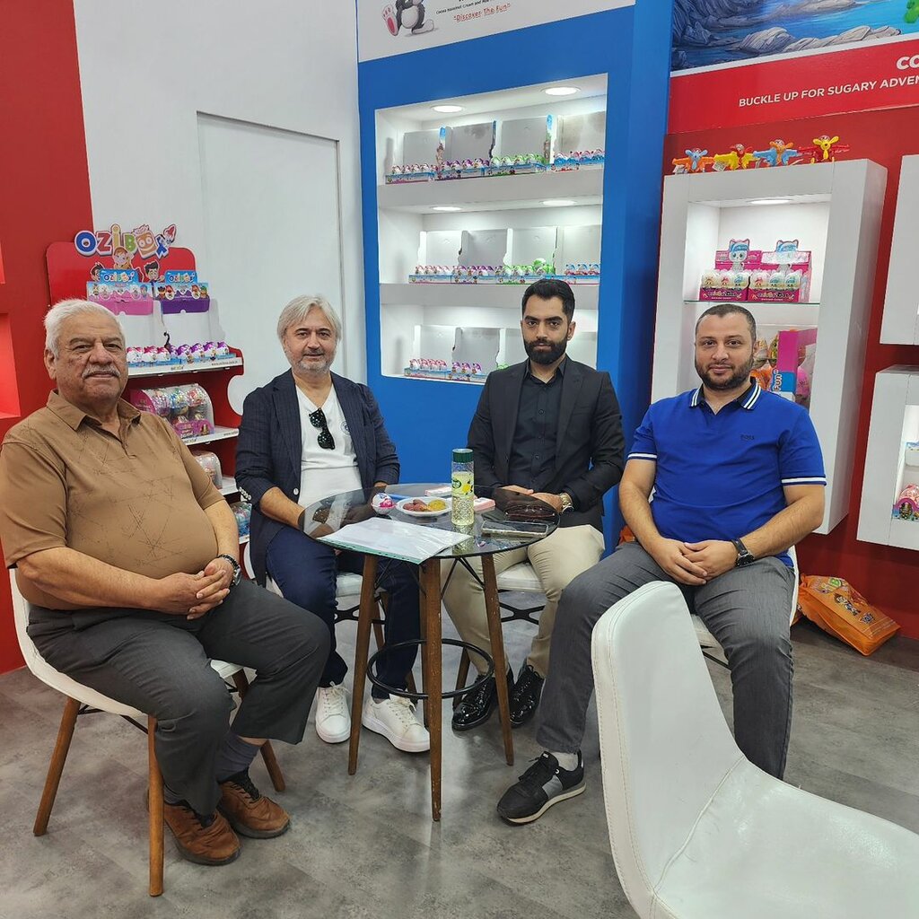 Sanayi kuruluşu Ozibox, İstanbul, foto