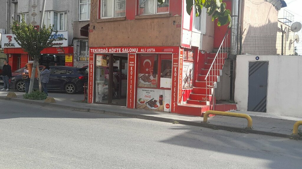Kafe Meşhur Tekirdağ Köftecisi Ali Usta, İstanbul, foto