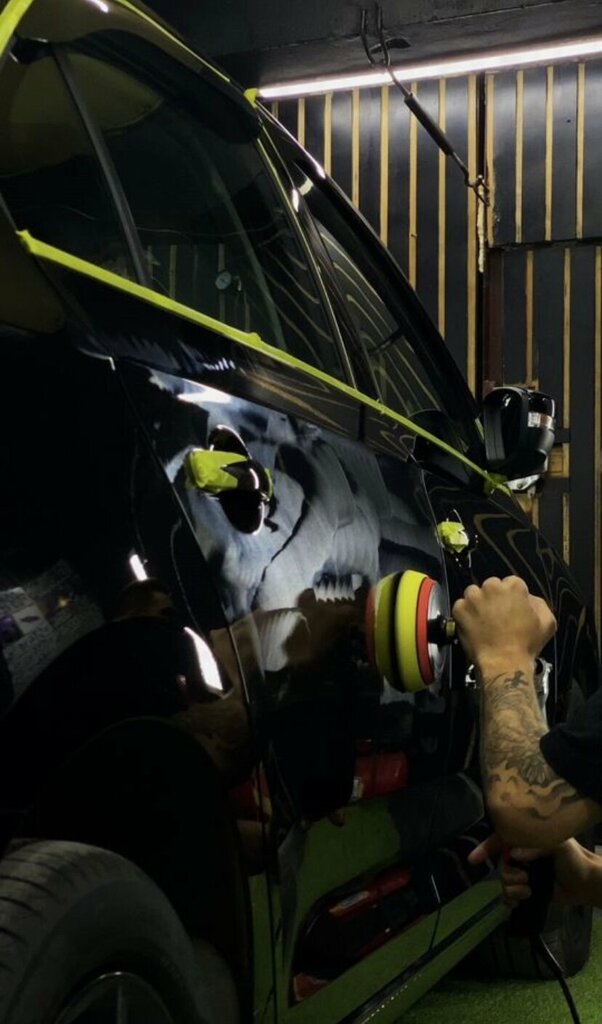 Detaylı oto bakımı Black Box, Novosibirsk, foto