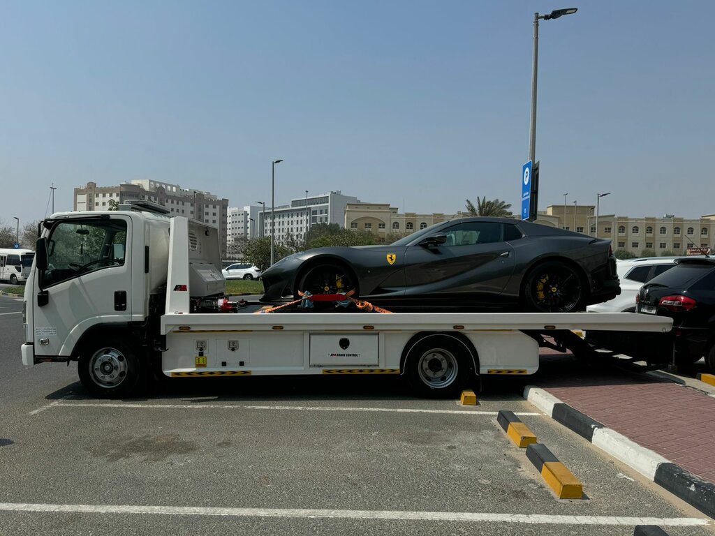 Çekici hizmeti Car Towing Flatbed Recovery service 24Hrs, Dubai, foto