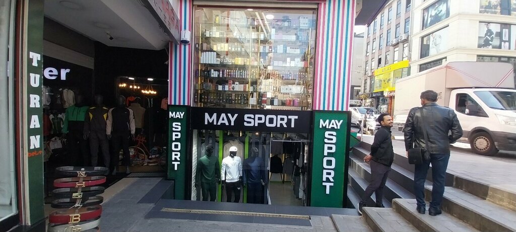 Giyim mağazası May sport, İstanbul, foto