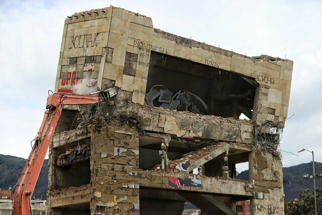 Anıt, heykel The Heroes Monument, Bogota, foto