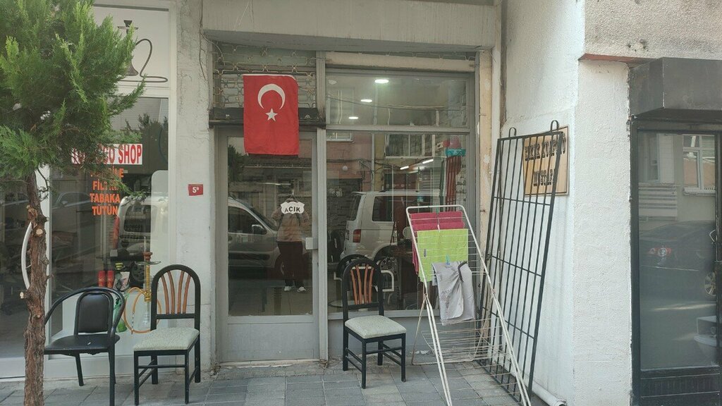 Berberler Erkek Kuaförü Mustafa, İstanbul, foto