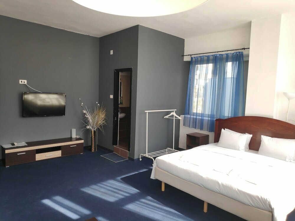 Otel Hostel Log Inn, Skopje, foto