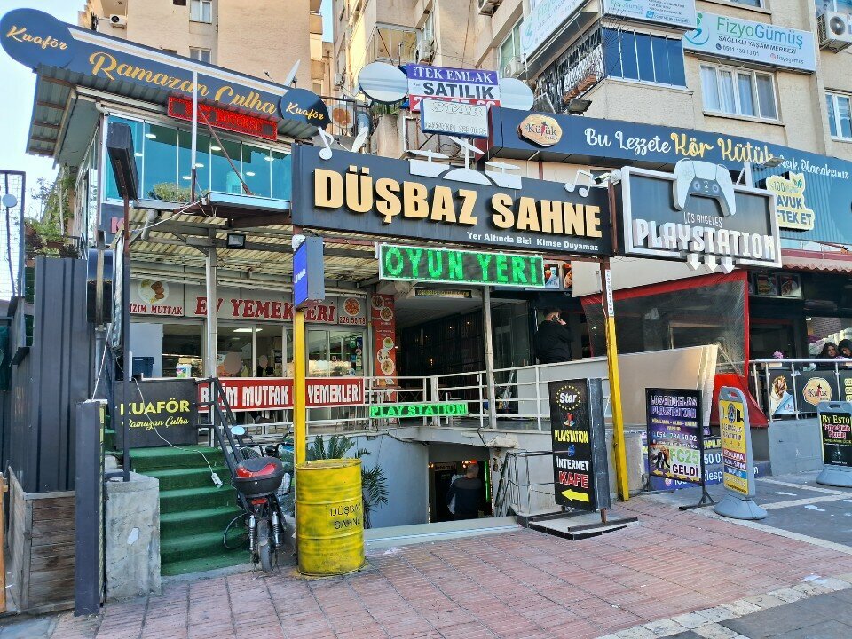 Bar Düşbaz Sahne, Adana, foto