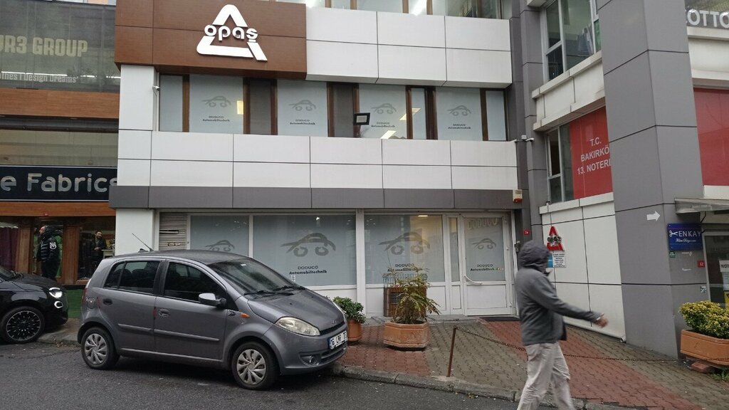 Otomobil yedek parçaları Opaş Otomotiv Platinleri, İstanbul, foto