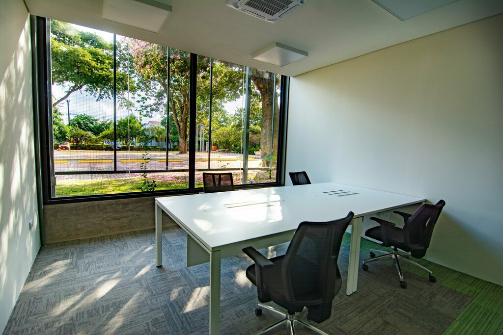 Ticari gayrimenkul alım satımı Office to Work, Santa‑Krus, foto