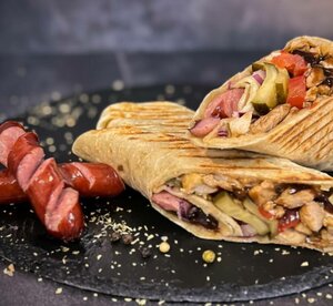 Броzzzес (Kashtanovaya Street No:1Б), fast food  Guryevsk'ten