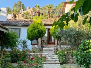 Celsus Garden (İzmir, Selçuk, İsa Bey Mah.), bahçe  Selçuk'tan