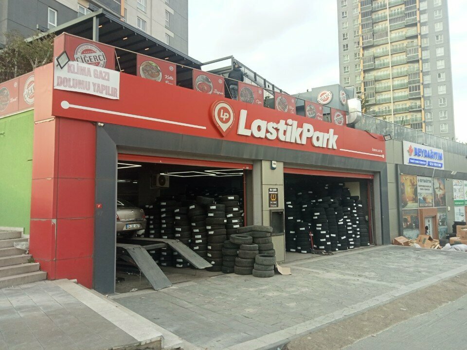 Jant ve lastikçiler LastikPark - Özbek Lastik, İstanbul, foto
