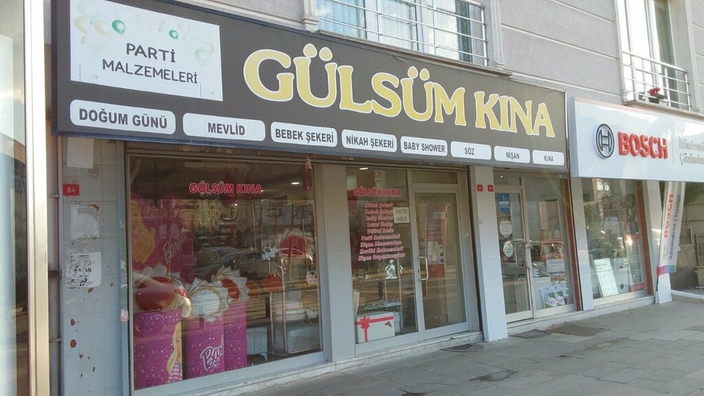 Ucuzluk mağazası Gülsüm Kına, İstanbul, foto