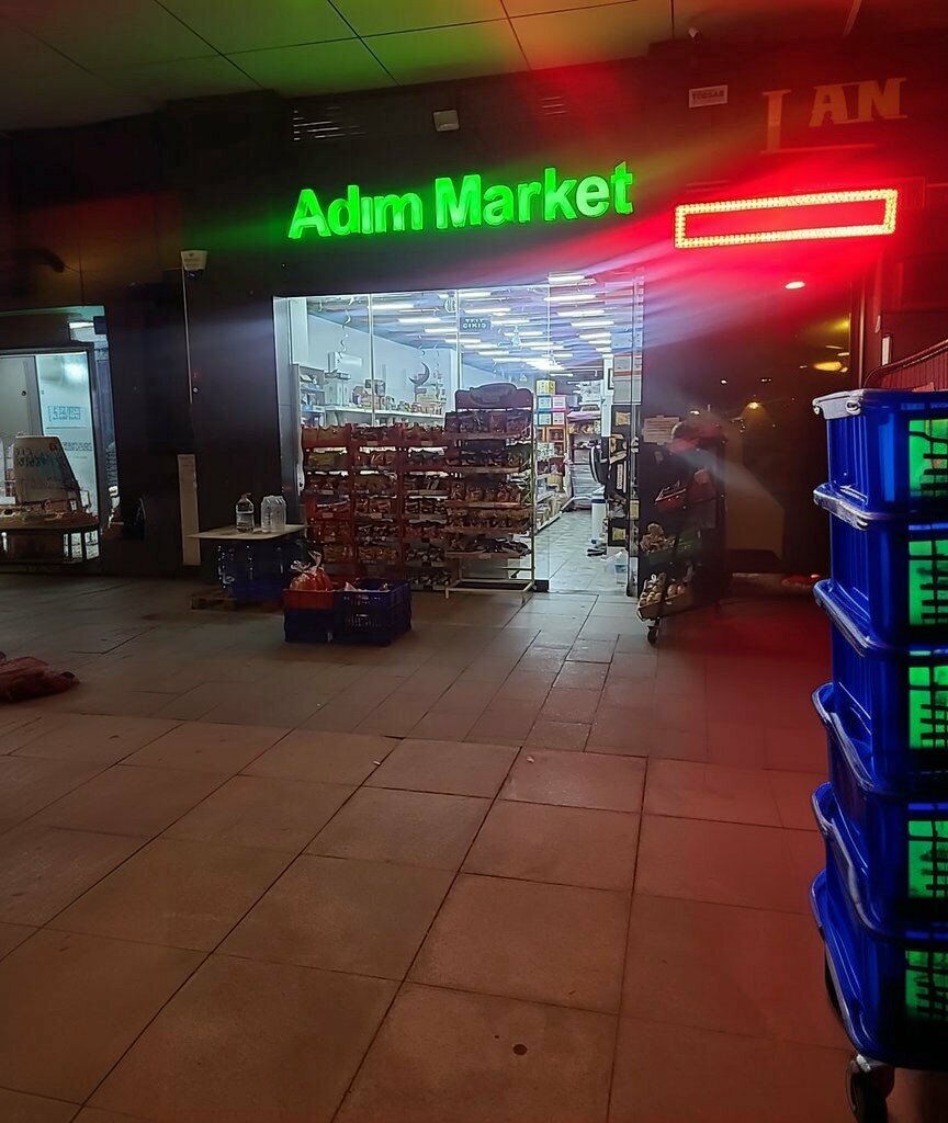 Market Adım Market, İstanbul, foto